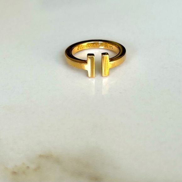 Tiffany & Co. | Jewelry | Tiffany 8k Yellow Gold T Square Ring Retail ...